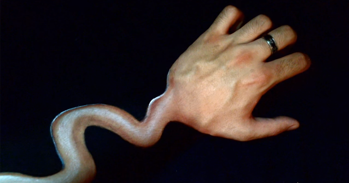 19-Year-Old Body Painter Tricks Your Mind With Another Hand Illusion