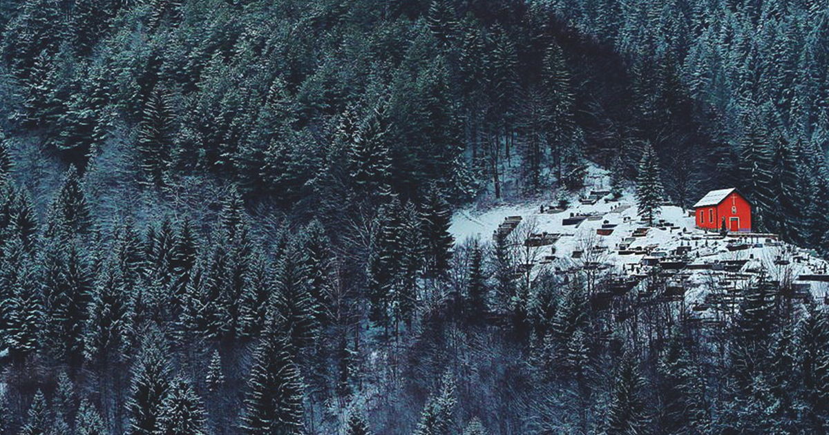 47 Lonely Little Houses To Get Away From This World | Bored Panda