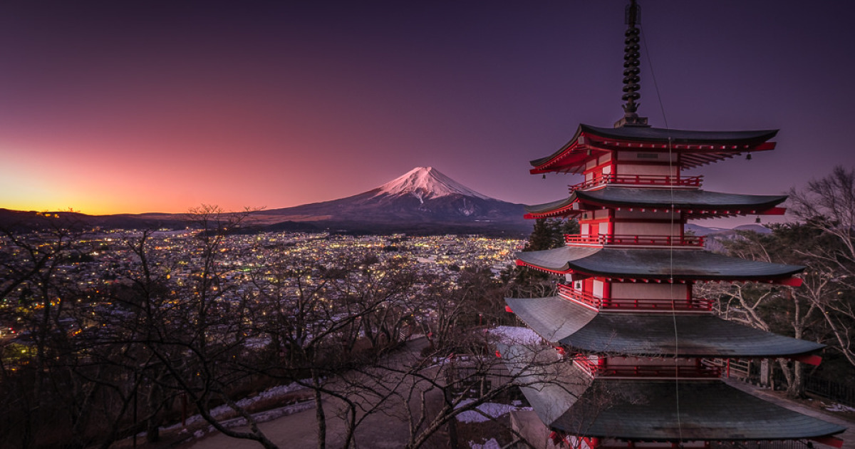 A Journey To The Future Through Japan’s History | Bored Panda