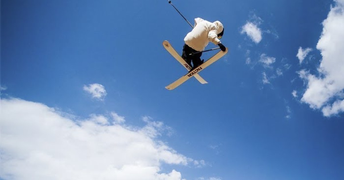 A Mind-Blowing Video Of The Legendary Freeskier Candide Thovex Has ...