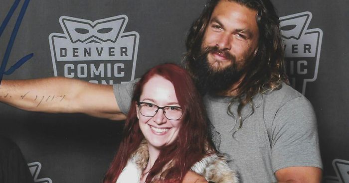 Husband Refuses To Stay Out Of His Wife’s Picture With Jason Momoa ...