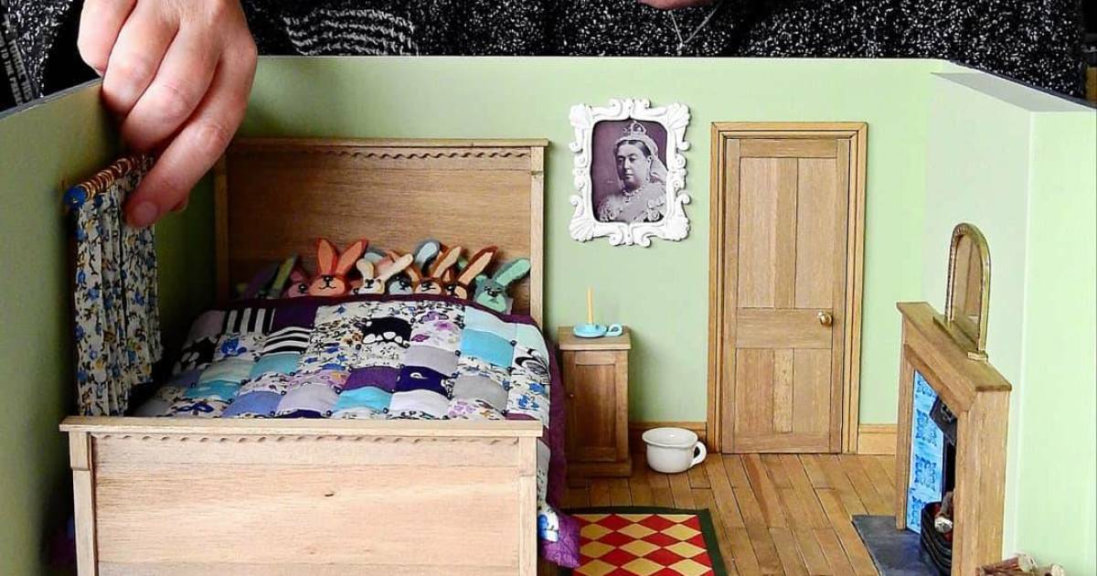 I Found Healing In My New Passion – Building Dioramas, Room Boxes From ...