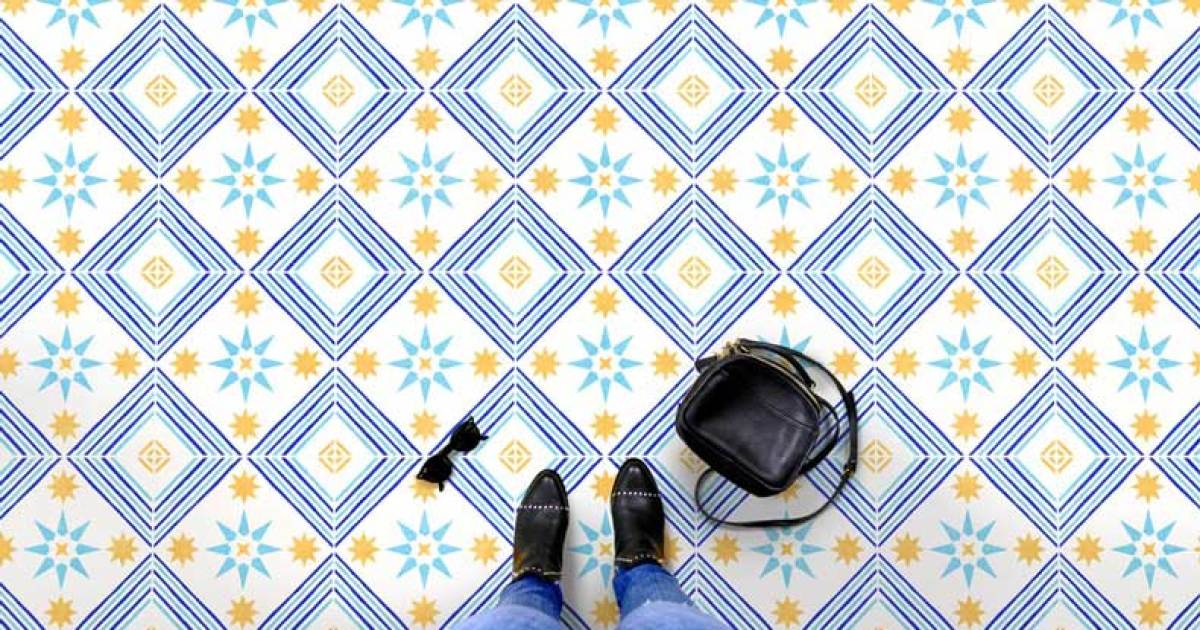 Two Tile Stencils For One Trendy Floor Pattern | Bored Panda