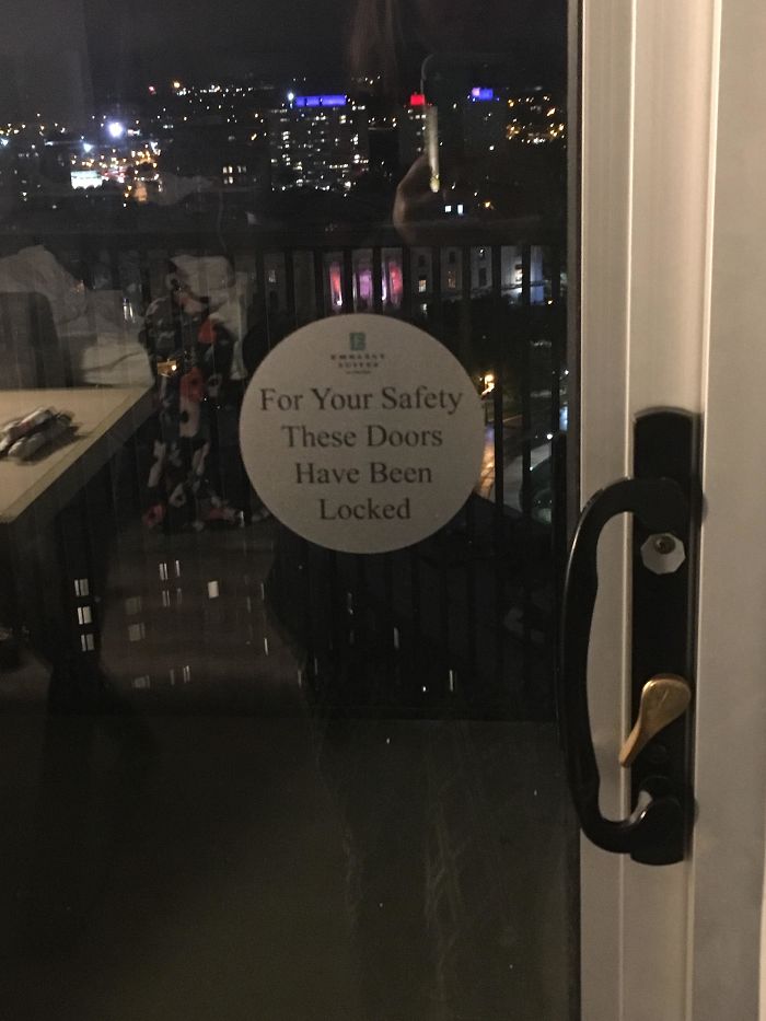 72 Of The Worst Hotel Fails | Bored Panda