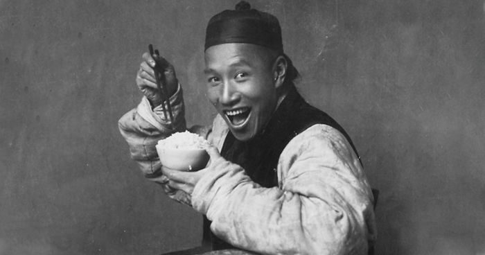 After People Claimed That This Smiling Man Photo From 1901 Was Fake ...