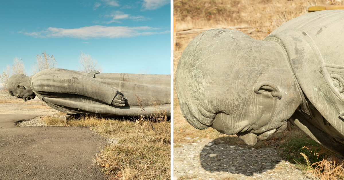 I Photographed The Last Statue Of Stalin Being Removed | Bored Panda