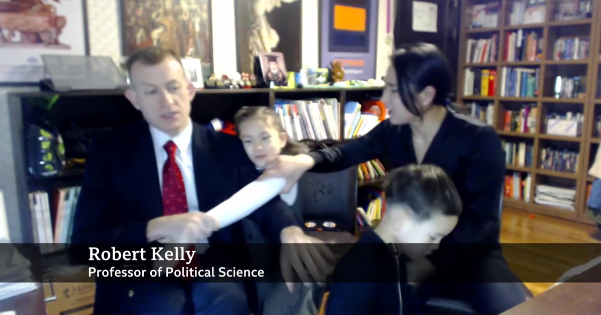 Man Who Went Viral When Kids Interrupted His Interview Is Back Again ...