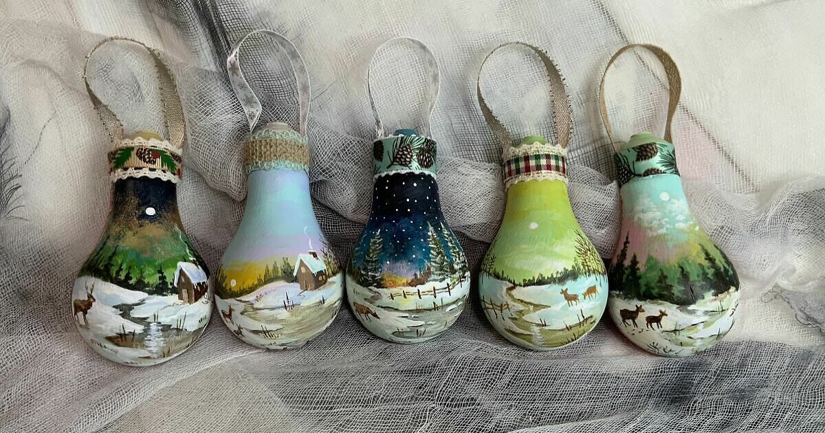 I Continue To Salvage Burnt-Out Light Bulbs And Transform Them Into One ...