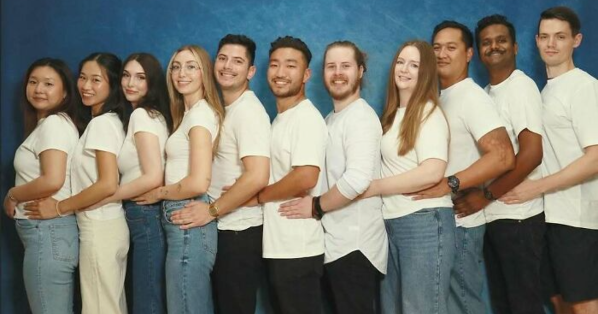 61 Awkward Family Portraits So Chaotic They Are Impossible To Look Away ...
