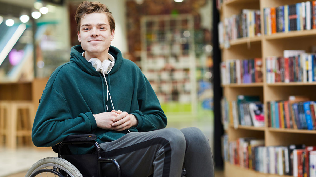 Guy Wants To Throw Out Wife's 14YO Disabled Son, Gobsmacked As She ...